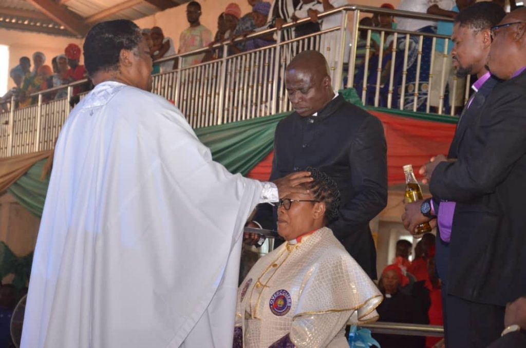 Ezeugos Wife Becomes New Go Of Overcomers Church Otowngist Media