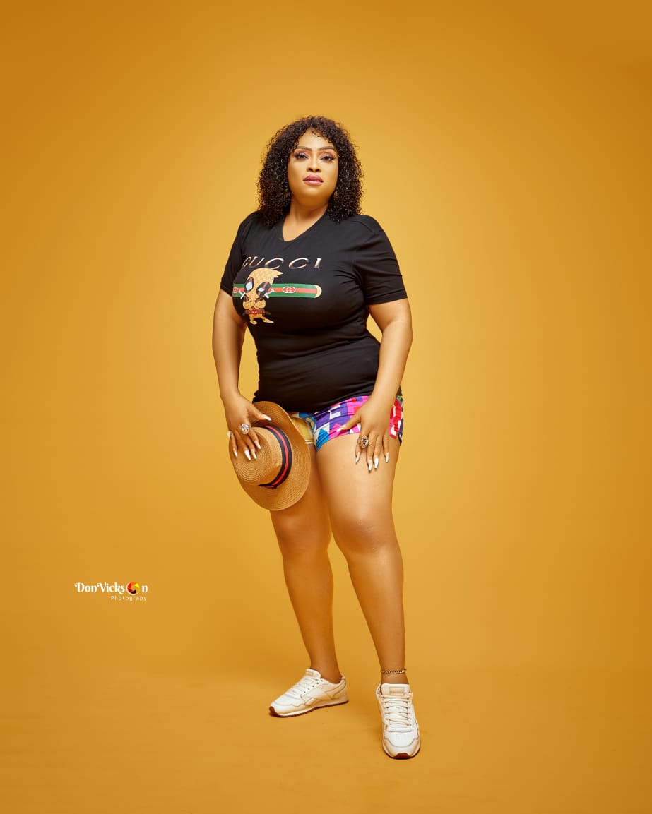 Cheers to an Amazon: Nollywood's Nneoma Ukpabi Marks Birthday With Scintillating Photos ...